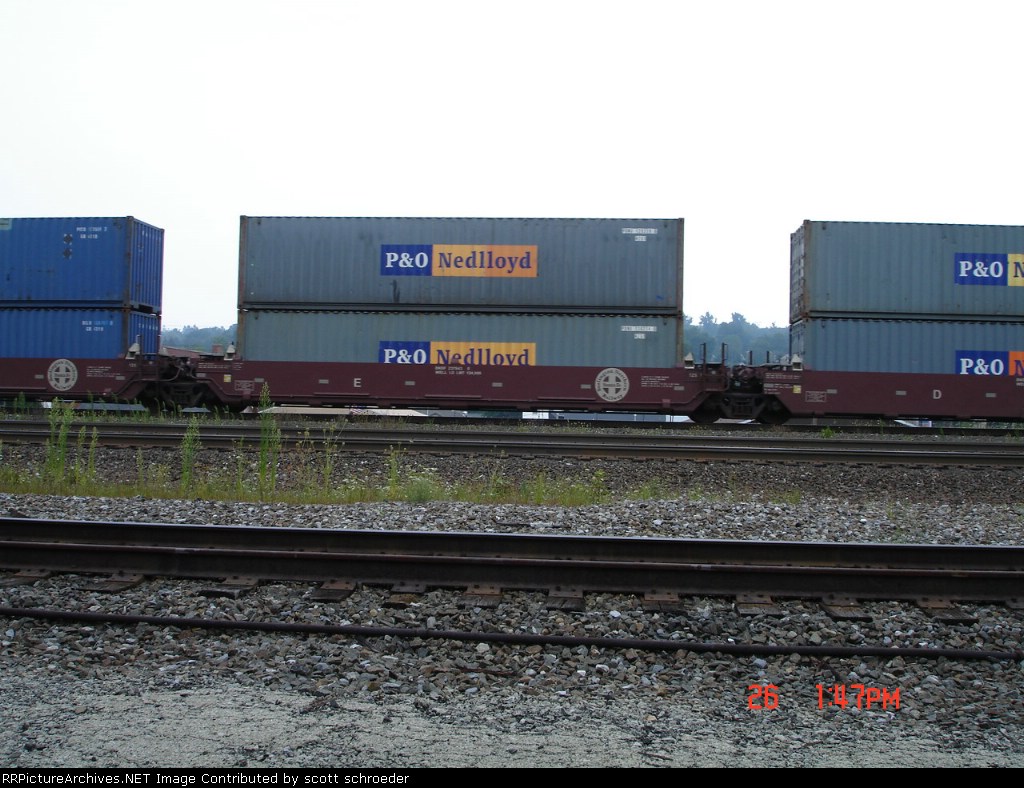 BNSF 237943E Double Stackcar EB